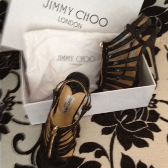 Manolo Blahnik, Jimmy Choo & Christian Louboutin Party on Poshmark