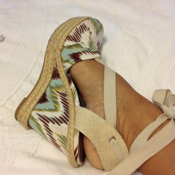 BAMBOO | Shoes | Bamboo Wedge Espadrilles | Poshmark