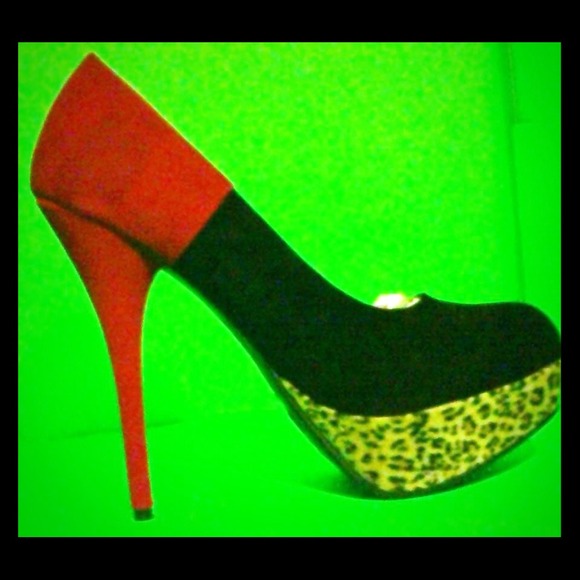 Shoes | Red Black Leopard Pump | Poshmark