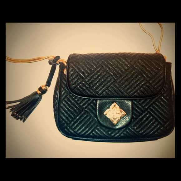 BCBGMaxAzria | Bags | Bcbg Max Azria Black Leather Crossbody Handbag ...