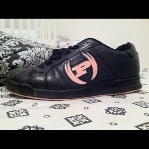 Women's Phat Farm Shoes on Poshmark