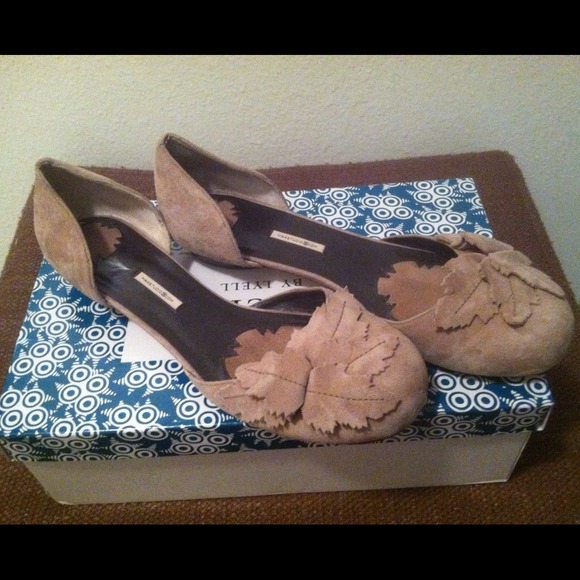 Max Studio | Shoes | Suede Flats | Poshmark
