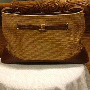 53% off P&G Collections Handbags - 🎉Price Reduction🎉P & G Collection ...