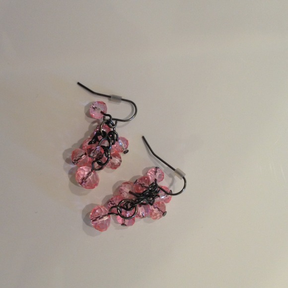 Forever 21 | Jewelry | Pink Dangling Earrings | Poshmark
