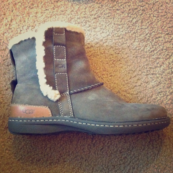 UGG | Shoes | Ugh Ankle Booties | Poshmark