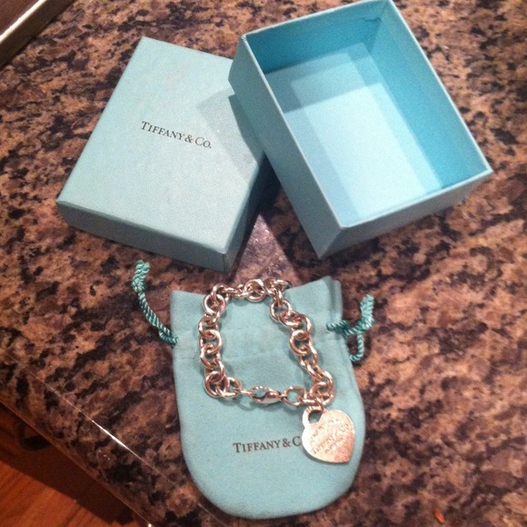 Tiffany & Co. | Jewelry | Just Reduced Authentic Tiffanys Toggle ...
