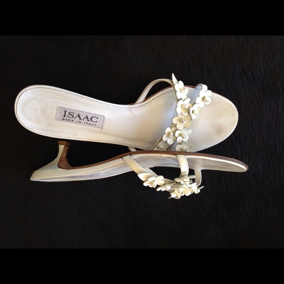 Shoes | White Kitten Heels Perfect For Summer | Poshmark