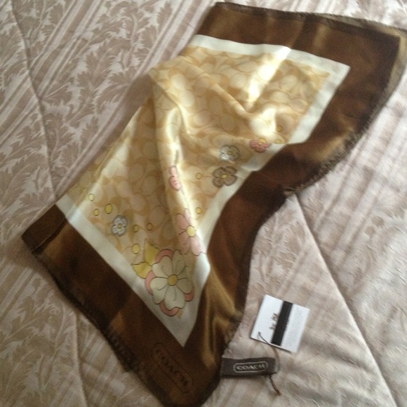 Coach Purse Scarf Tie | semashow.com