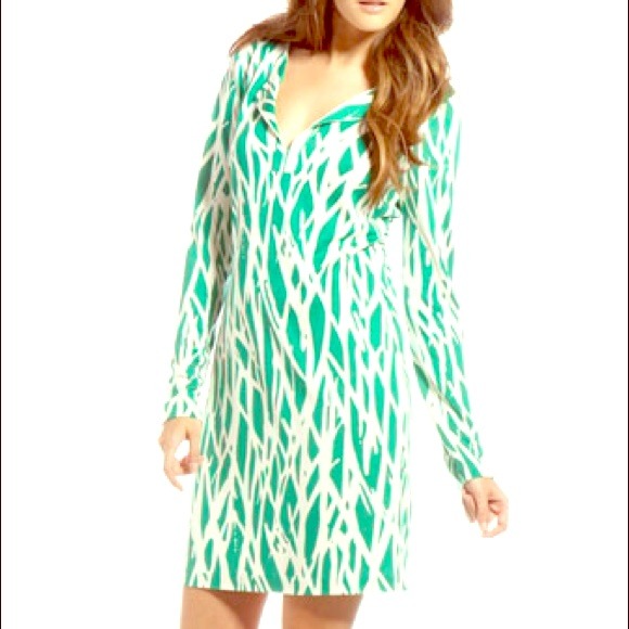 Diane Von Furstenberg | Dresses | Diane Von Furstenburg Reina Dress In ...