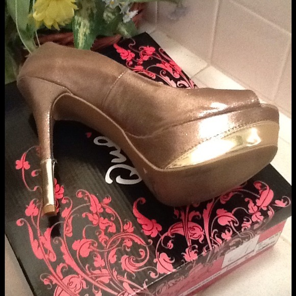 Shoes | Bronze Heels | Poshmark