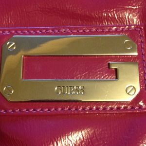 Guess | Bags | Large Guess Tote | Poshmark