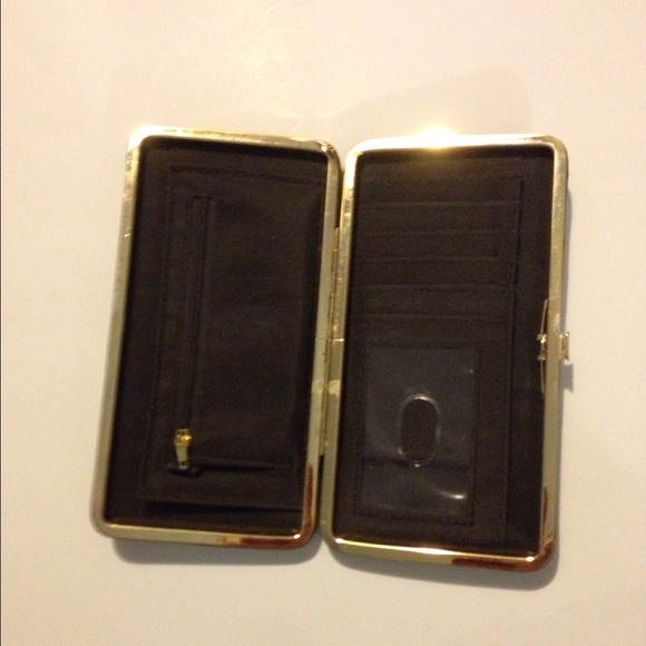 Bags | Snap Close Wallet | Poshmark
