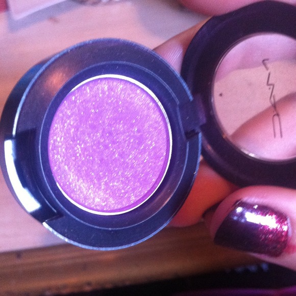 MAC Cosmetics | Makeup | Mac Creme De Violet Eyeshadow Gorgeous Purple ...