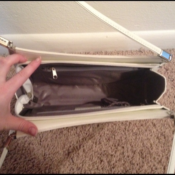 vani | Bags | White Leather Purse | Poshmark