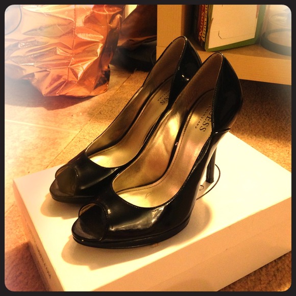 Guess | Shoes | Guess Black Patent Leather High Heels | Poshmark