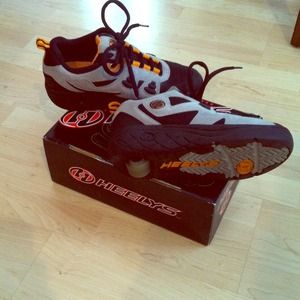 Heelys on Poshmark