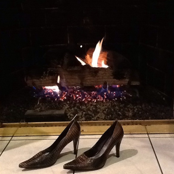 Nine West | Shoes | Nine West 6m Croc Brown Croc Print Leather Pumps ...