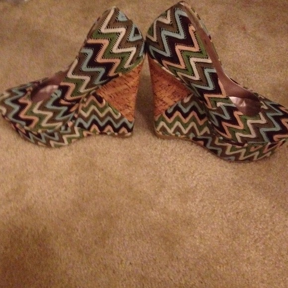 Shoes | 6 Inch Platform Zig Zag Wedges Slightly Worn | Poshmark