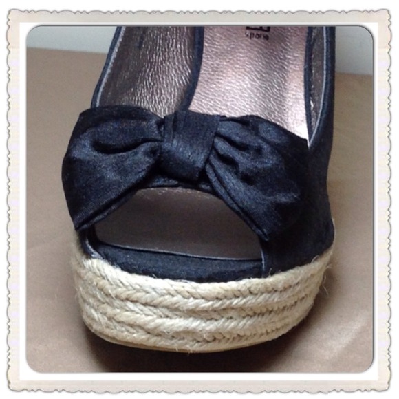 Moda Spana | Shoes | Salemoda Spana Black Wedge | Poshmark