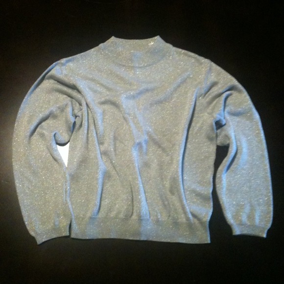 Sarah Bentley | Sweaters | Sarah Bentley Petite Size Pm Sweater Girls ...