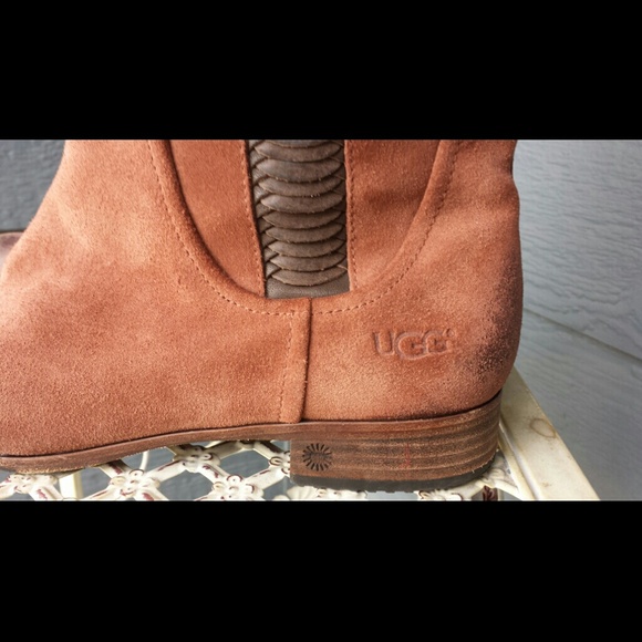 UGG | Shoes | Final Price Naturally Distressed Ugg Western Cowboy Boots ...