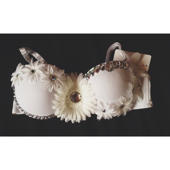 The Lucky Bra | Tops | The Lucky Bra | Poshmark
