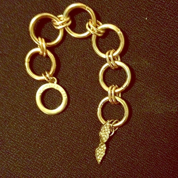 Victoria's Secret | Jewelry | Rose Gold Victorias Secret Bracelet ...