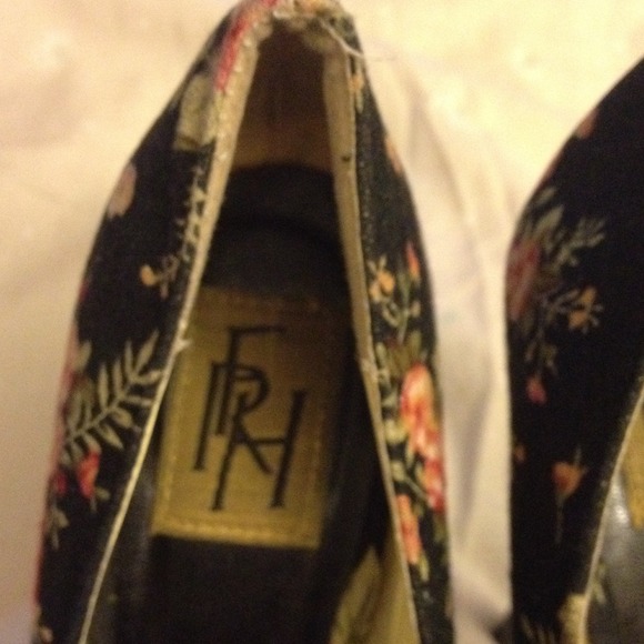 FRH | Shoes | Frh Vintage Fliwer Black Heels | Poshmark