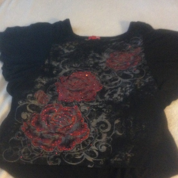 BONGO | Tops | Bongo Black Shirt With Roses | Poshmark