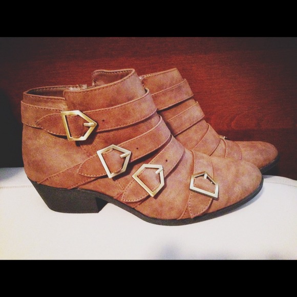 Shoes | Bundledsam Libby Paxton Strappy Ankle Booties | Poshmark