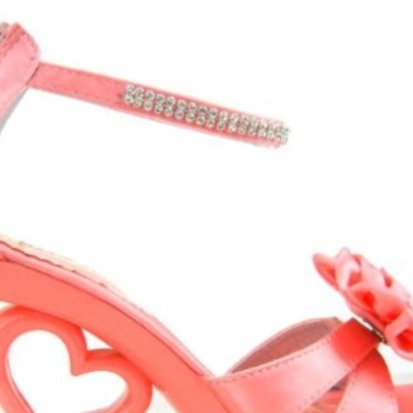 Shoes | Heart Shaped High Heels | Poshmark