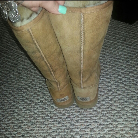 UGG | Shoes | Authentic Rare Colored Uggs | Poshmark