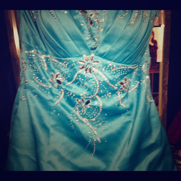 City Triangles | Dresses | Prom Dress | Poshmark