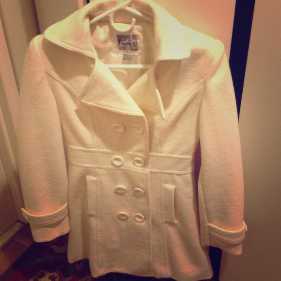 Forever 21 | Jackets & Coats | Double Breasted White Peacoat | Poshmark