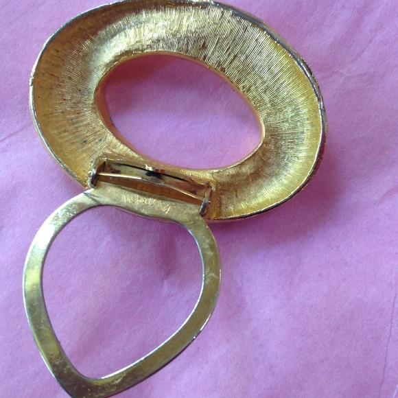Lieba U.S.A. | Jewelry | Vintage Lieba Usa Brushed Scarf Clip | Poshmark