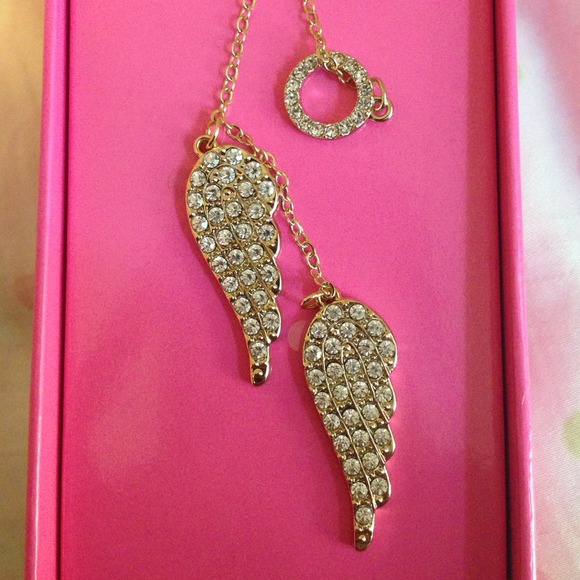 Victoria's Secret | Jewelry | Victorias Secret Necklace | Poshmark
