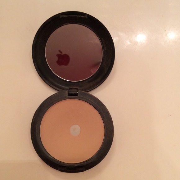 MAC Cosmetics | Other | Mac Studio Fix Color N5 | Poshmark