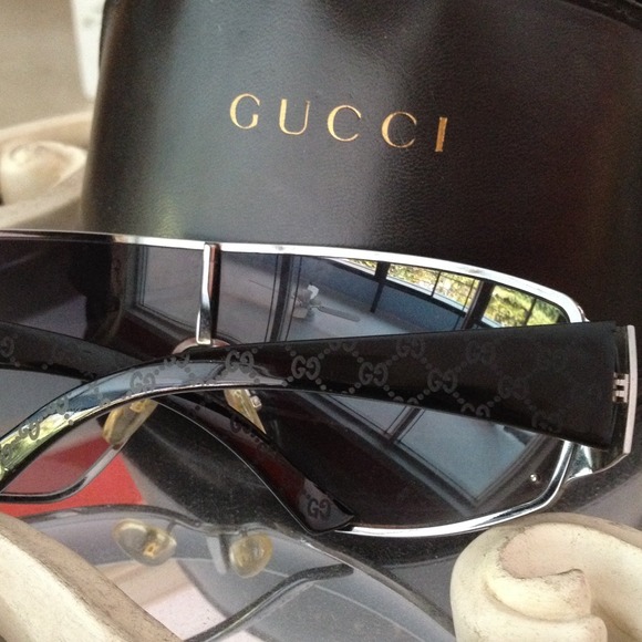 Gucci | Accessories | Reduced Authentic Gucci Unisex Sunglasses | Poshmark