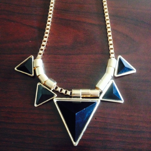 Jewelry | Black Statement Necklacemissing Pieces | Poshmark