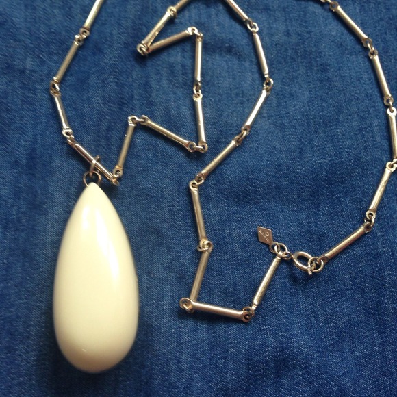 sarah coy | Jewelry | Two Tone Vintage Necklace | Poshmark