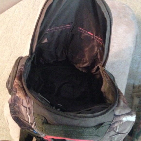 Game Winner | Bags | Brand New Game Winner Girls Camo Backpack | Poshmark