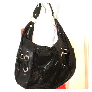 Christine's Closet on Poshmark - @mom4me