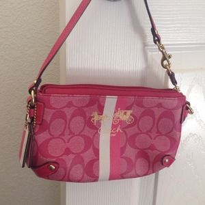 Coach | Bags | Pink Coach Small Purse | Poshmark