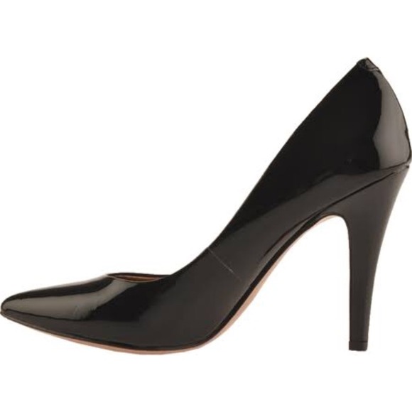 BCBGeneration | Shoes | Bcbg Bcbgeneration Cielo Black Patent Heels ...