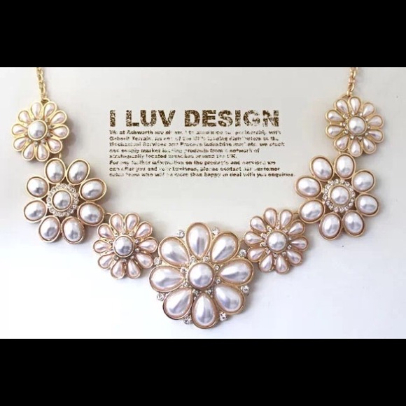 Jewelry | New Super Cute Pearl Necklace | Poshmark