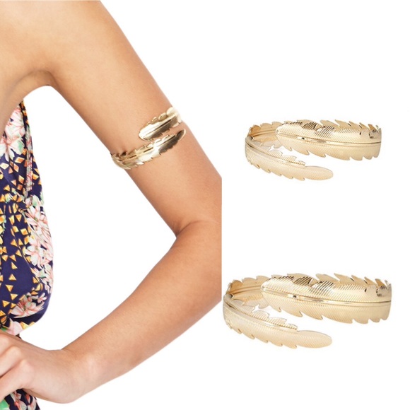 Free People | Jewelry | Gold Leaf Arm Cuff | Poshmark