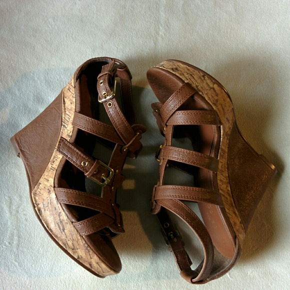 Sbicca | Shoes | Sbicca Brown Strappy Wedge Sandals | Poshmark
