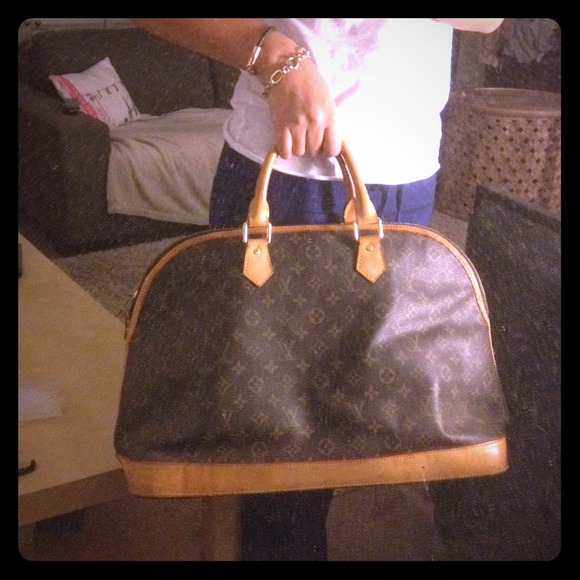 Sur La Route Louis Vuitton Dupe | semashow.com