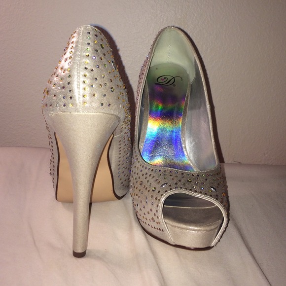 Delicious | Shoes | Shiny Silver Diamond Heels | Poshmark