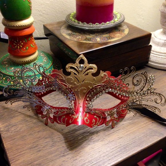 Accessories | Beautifully Detailed Masquerade Mask | Poshmark
